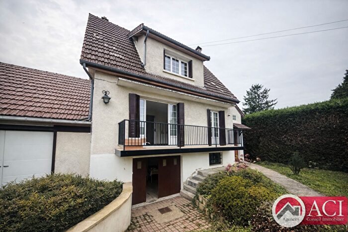 Sainte-Geneviève : Maison 4 pièces à vendre