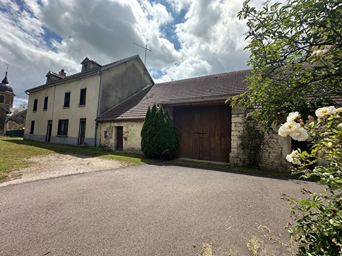 Maison à vendre - Turcey - 9 pièces - 5 chambres