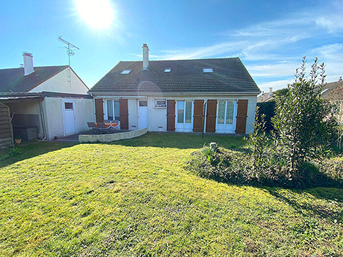 Maison à vendre - Le Mesnil-en-Thelle - 6 pièces - 3 chambres