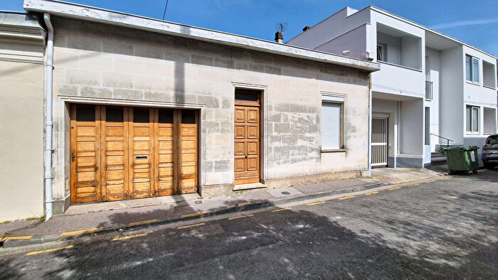 Talence, Saint-Genès, La Médoquine, Haut-Brion - Maison 4 pièces à vendre