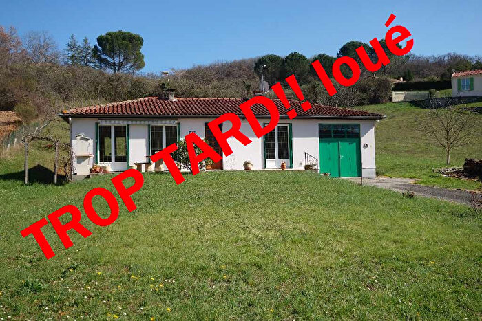 Maison à louer - Campagne-sur-Aude - 4 pièces - 2 chambres