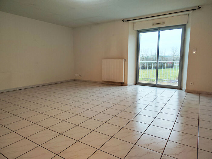 Appartement 3 pièces à louer à Lapanouse