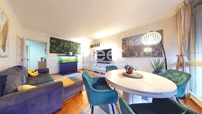 Appartement 4 pièces à Élancourt, Le Gandouget, Les Arbres, Les Coudrays, à louer