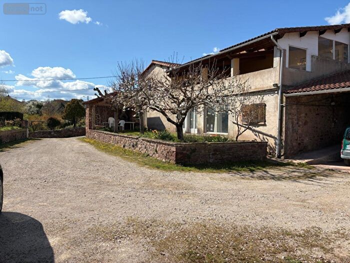 Saint-Affrique : Maison 8 pièces à vendre