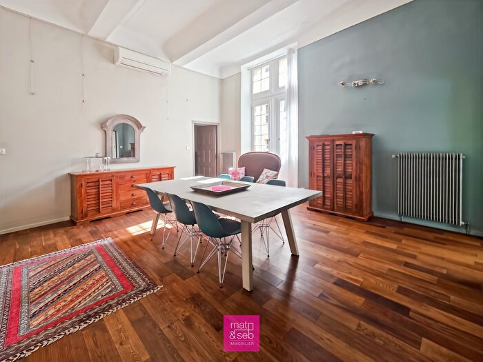 Appartement à vendre - Nîmes, Ecusson, Arènes - 4 pièces - 2 chambres