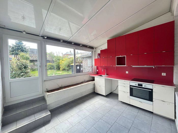 Maison 4 pièces à Centre, Le Cateau-Cambrésis, à louer
