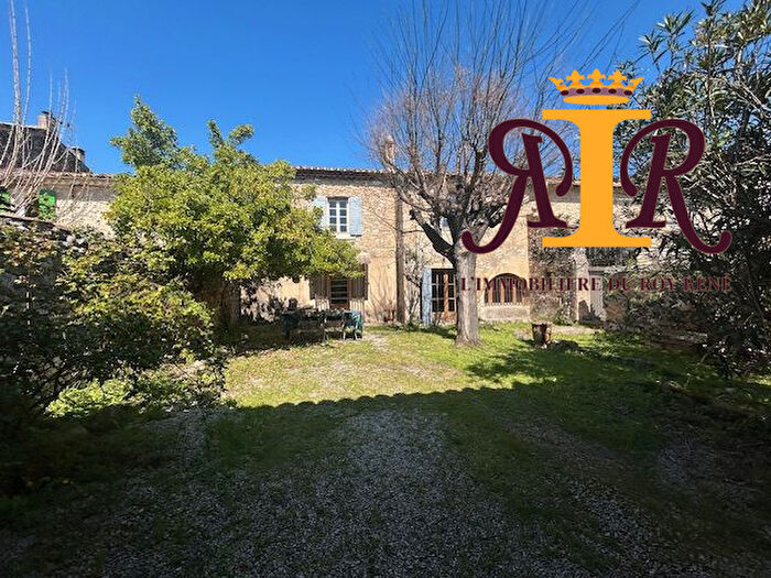 Maison à vendre - Lagnes - 5 pièces - 4 chambres