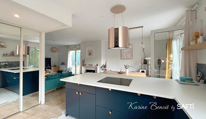 Maison 7 pièces à Étiolles, à vendre