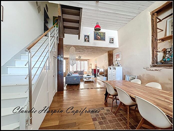 Maison à vendre - Parthenay - 6 pièces - 4 chambres