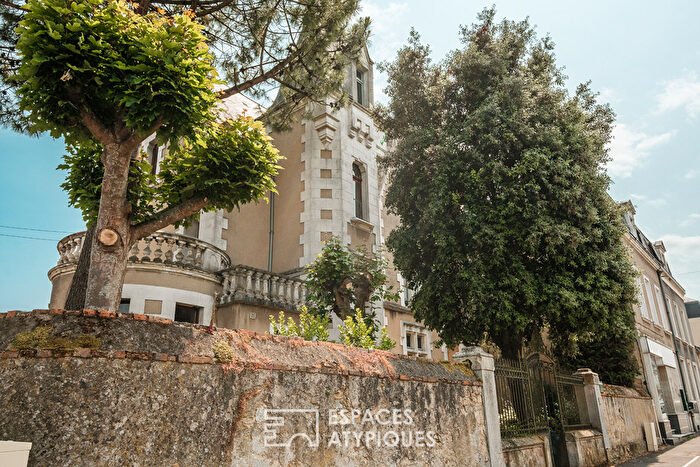 Maison à vendre - Thouars - 8 pièces - 4 chambres
