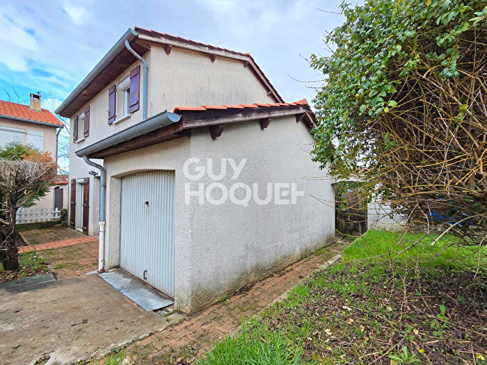 Maison à vendre - Rillieux-la-Pape - 4 pièces - 3 chambres