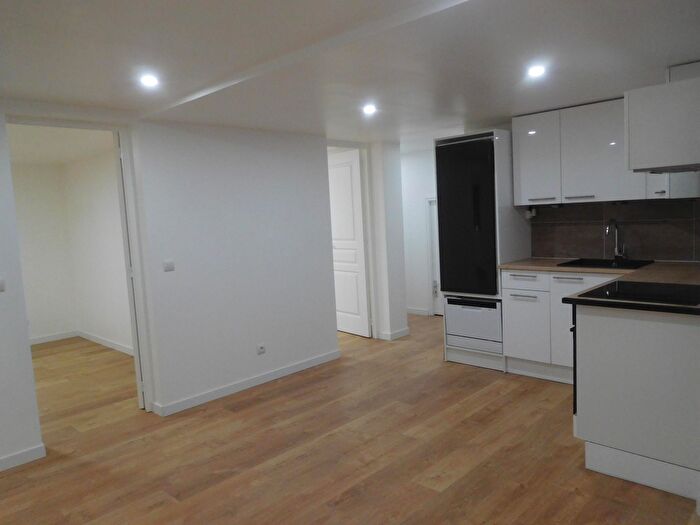 Appartement 3 pièces à Nantua, à louer