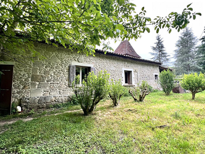 Maison 7 pièces à vendre à Lauzun