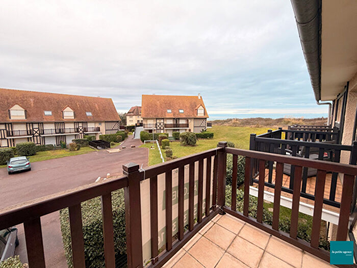 Appartement à louer - Merville-Franceville-Plage - 2 pièces - 1 chambre