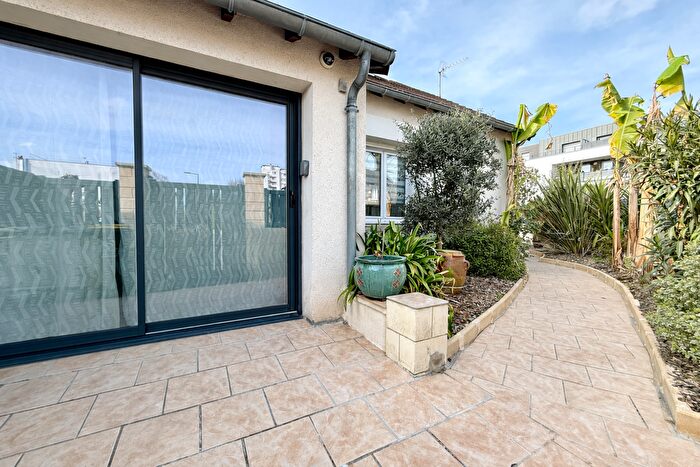 Maison à vendre - Tours - 6 pièces