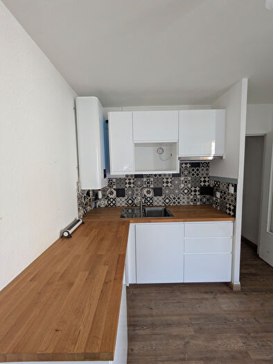 Appartement 2 pièces à Pont-Saint-Esprit, à louer