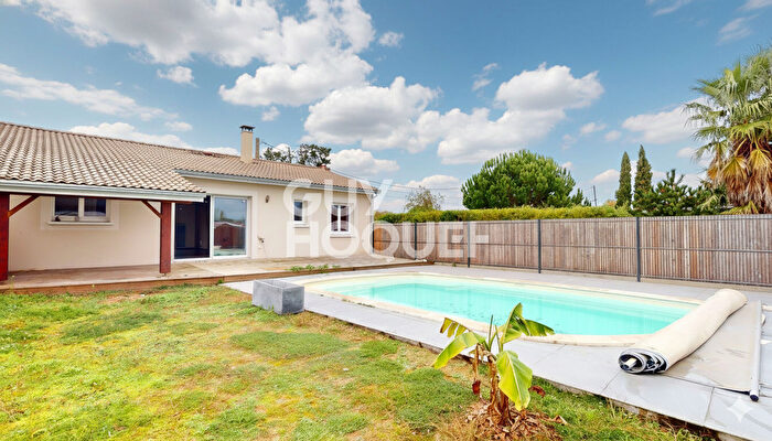 Maison à vendre - Castres-Gironde - 4 pièces - 3 chambres