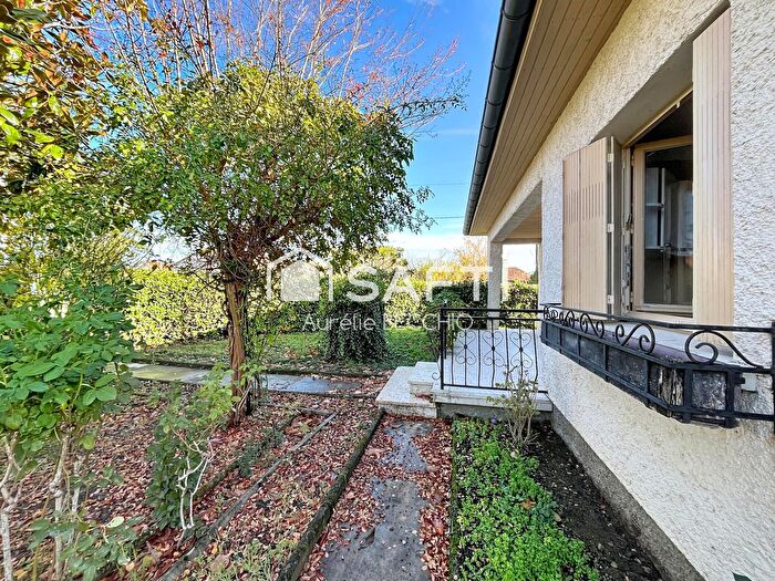 Maison à vendre - Auterive - 4 pièces - 3 chambres