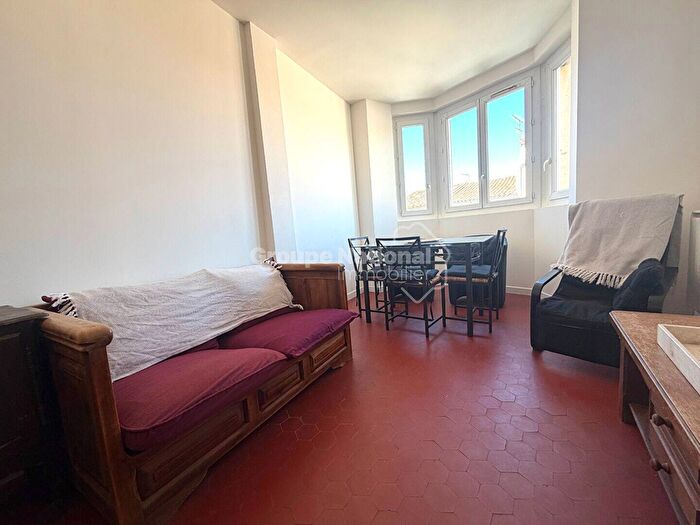Centre Ville, Berre-létang : Appartement 2 pièces à louer