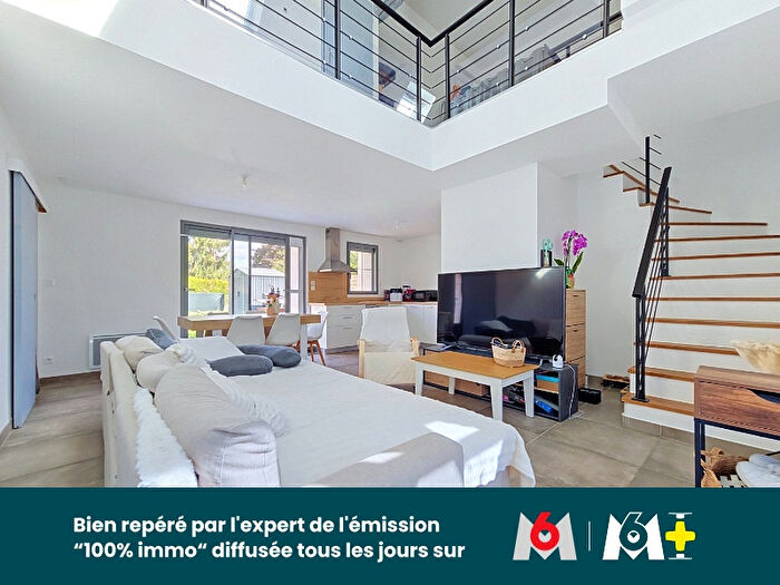 Maison 3 pièces à Ambillou, à vendre