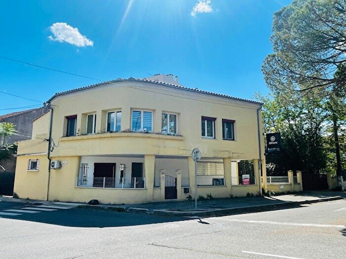Maison à vendre - Alès, Centre-ville - 6 pièces - 3 chambres