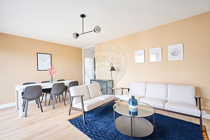 Mérignac, Bourranville : Appartement 6 pièces à louer