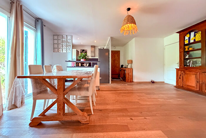 Maison à vendre - La Londe-les-Maures, Château de La Décelle, Les Soleïades, Val Bosquet, Les Hauts de La Décelle - 5 pièces - 4 chambres