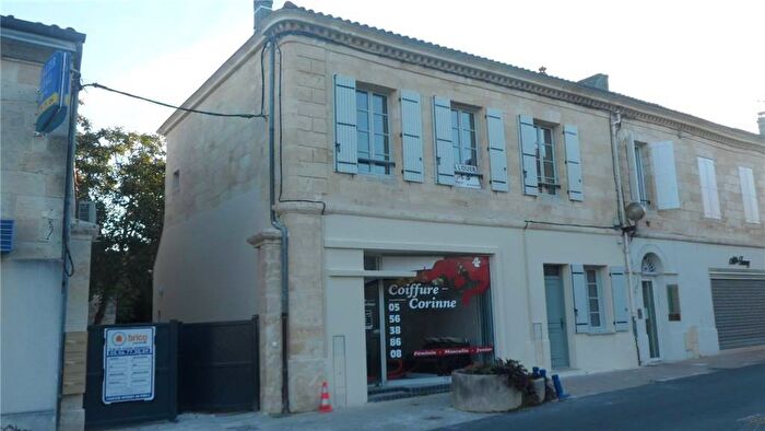 Appartement à louer - Ambarès-et-Lagrave - 3 pièces - 2 chambres