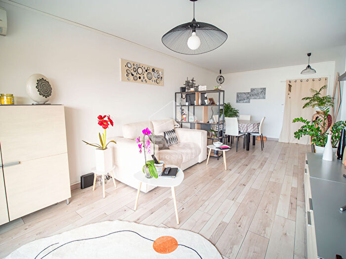 Appartement à vendre - Le Cannet, Rocheville, Colombier, Campelières - 2 pièces - 1 chambre