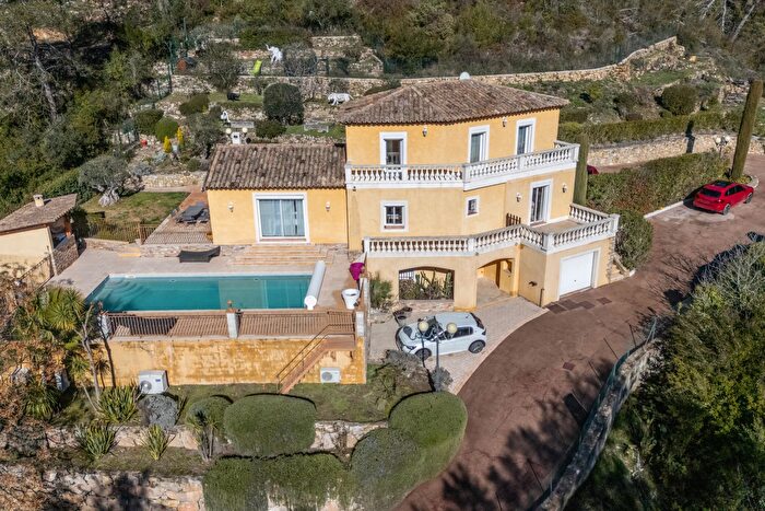 Maison à vendre - Blausasc - 5 pièces - 4 chambres