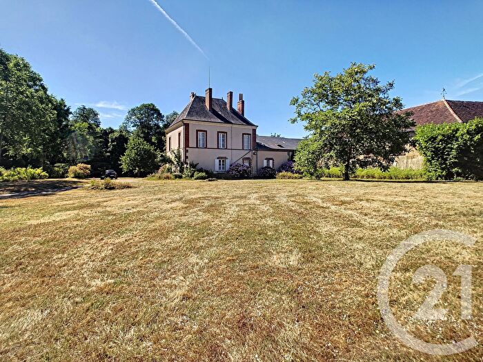 Maison à vendre - Saunay - 13 pièces - 7 chambres