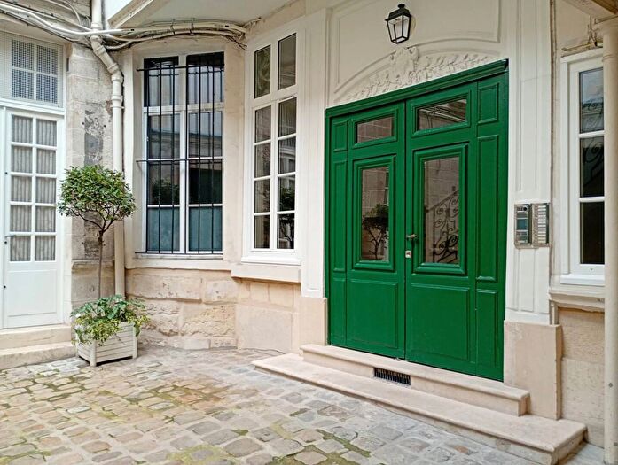 Monnaie, Paris 6ème arrondissement : Appartement 2 pièces à louer