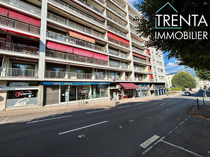 Voiron - Appartement 4 pièces à vendre