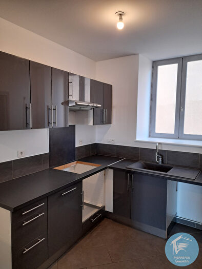 Appartement 3 pièces à louer à Amplepuis
