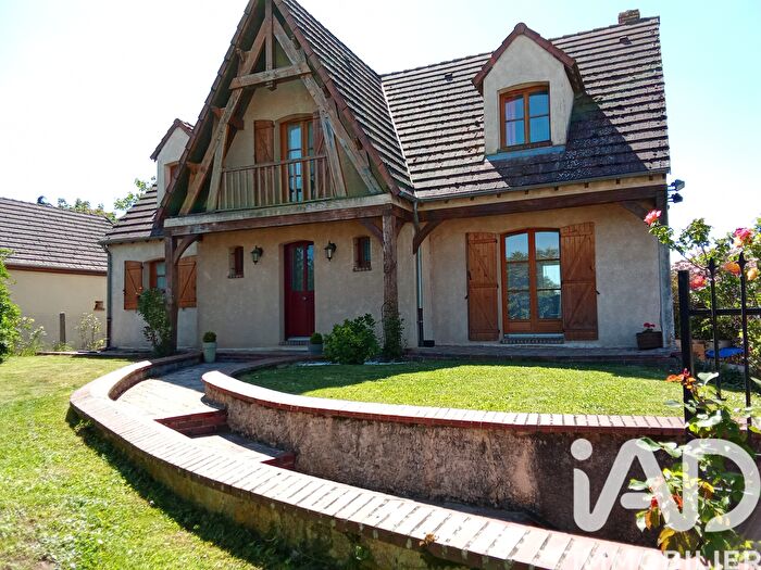 Maison à vendre - Villeblevin - 8 pièces - 6 chambres