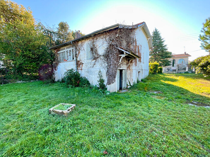 Maison à vendre - Pessac, Verthamon, Haut Biron - 5 pièces - 3 chambres