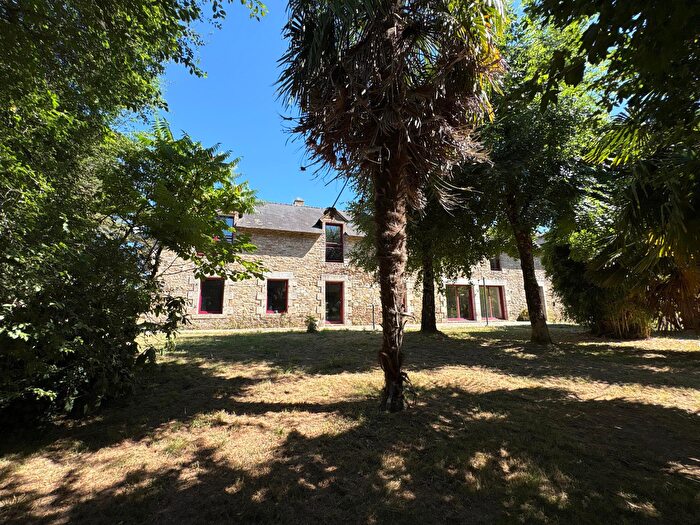 Rieux : Maison 10 pièces à vendre