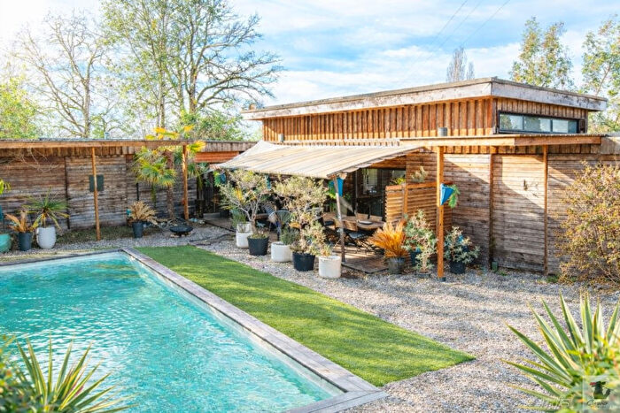 Maison à vendre - Bergerac - 5 pièces - 3 chambres