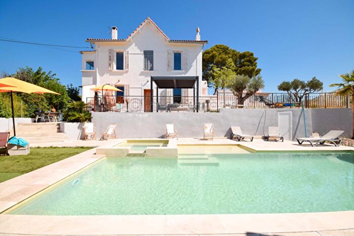 Marseille 16ème, L'Estaque : Appartement 4 pièces à vendre