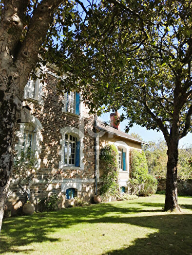 Maison à vendre - Sainte-Luce-sur-Loire - 7 pièces - 5 chambres