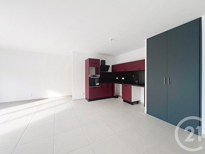 Maison à louer - Villeneuve-sur-Lot, Sainte-Catherine - 4 pièces - 3 chambres