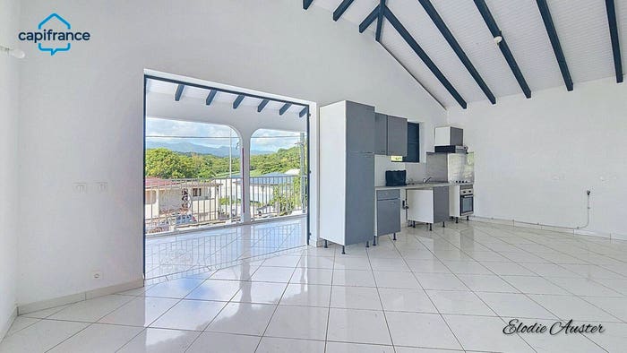 Petit-Bourg : Appartement 4 pièces à louer