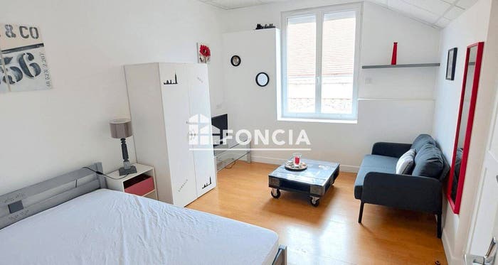 Bouafle : Appartement 1 pièce à louer