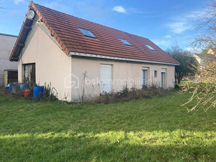 Maison à vendre - Saint-Quentin - 5 pièces - 3 chambres