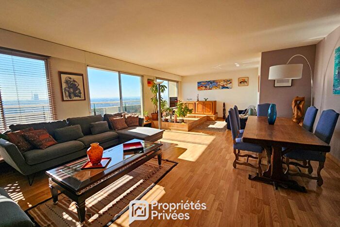 Appartement à vendre - Courbevoie, Bécon - 4 pièces - 2 chambres