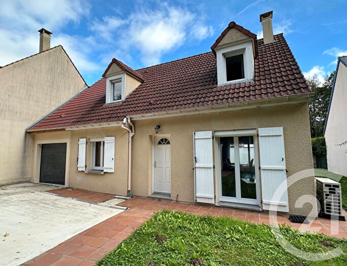 Maison à vendre - Villevaudé - 6 pièces - 4 chambres