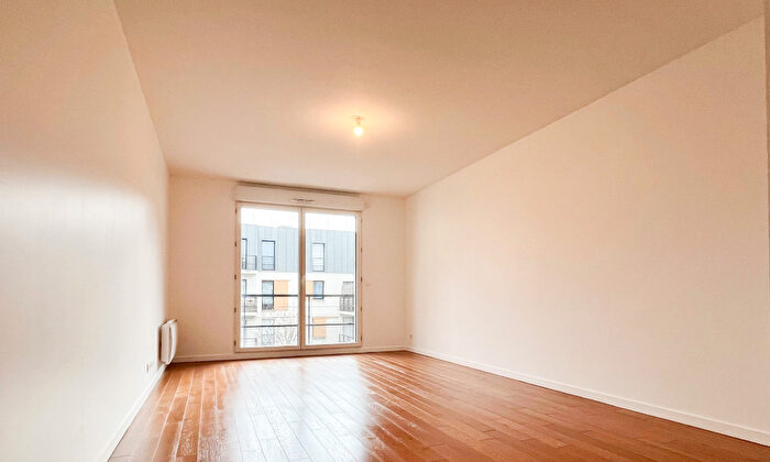 Appartement à vendre - Asnières-sur-Seine, Centre-ville - 4 pièces - 3 chambres