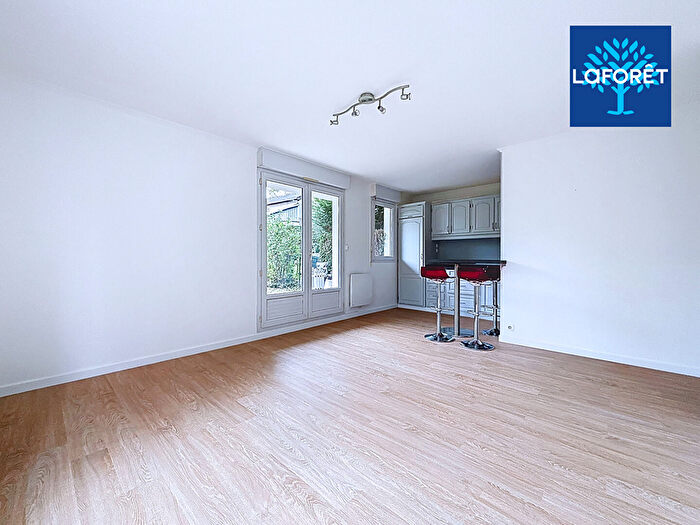 Appartement à vendre - Noisy-le-Grand, Sud - 2 pièces - 1 chambre