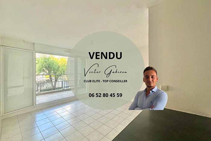 Appartement à vendre - Nîmes, Jean Jaurès - 2 pièces - 1 chambre