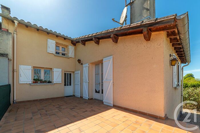 Maison à vendre - Fréjairolles - 7 pièces - 5 chambres